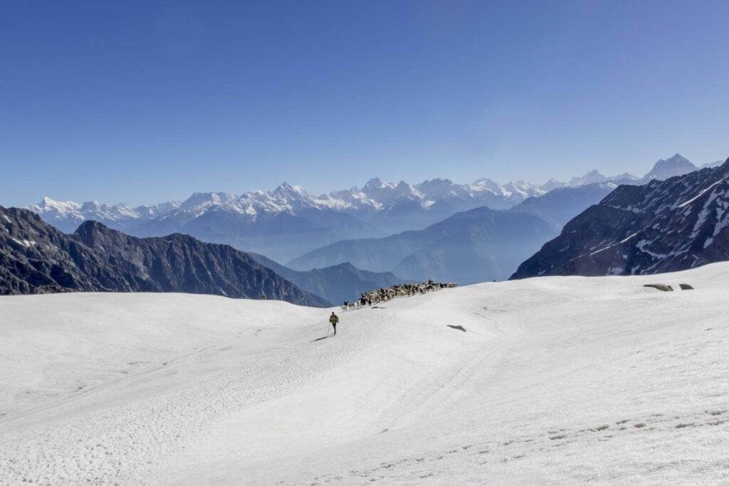 Indrahar Pass Trek | Indrahar Pass Trekking Tour Himachal