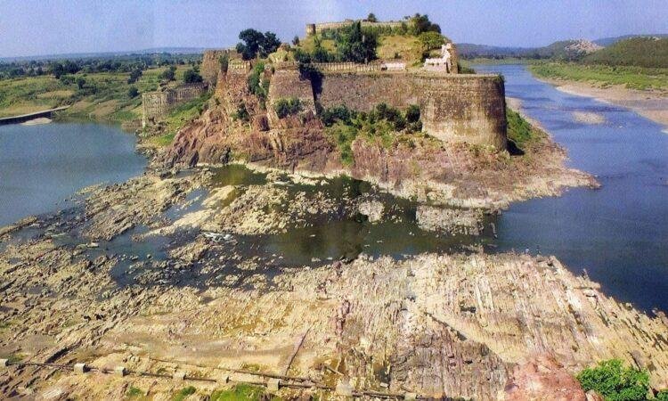 17 Best Places to Visit in Rajasthan – Palaces, Forts & Deserts | Bon ...