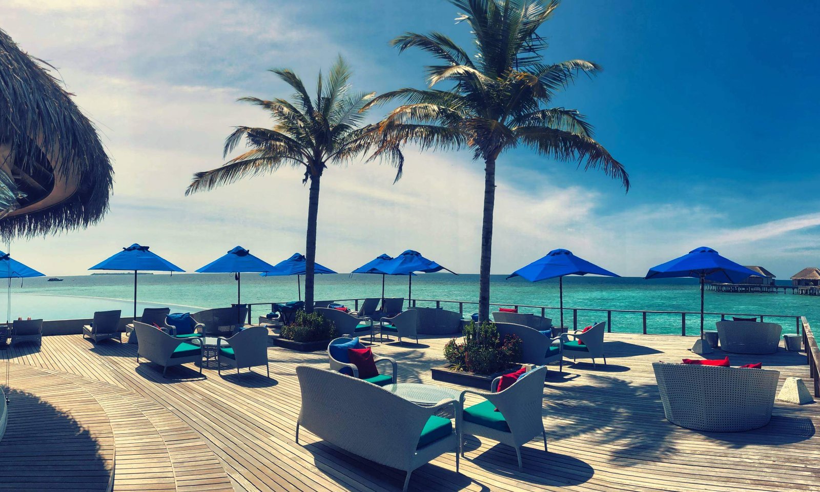 10 Best Islands to Visit in Maldives | Beach Vacation Maldives