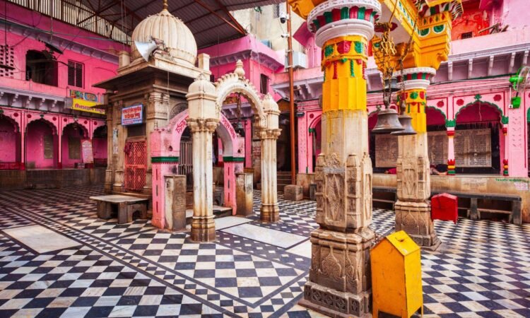 5 Popular Temples to Visit in Mathura Vrindavan | Bon Travel India